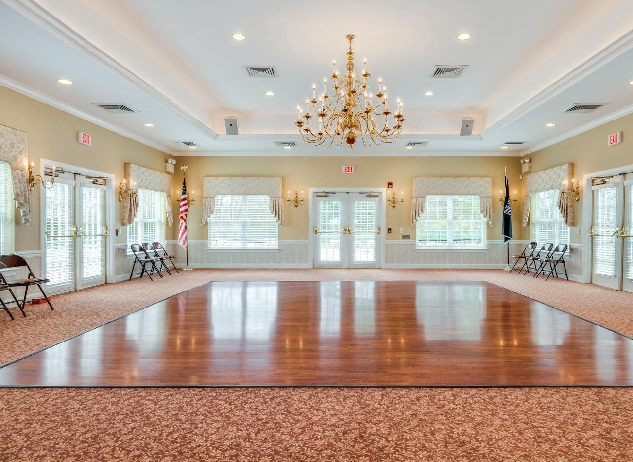 Parke Place Clubhouse Banquet - Senior Living Options - 55+