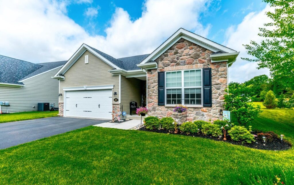 Braddock Preserve - Senior Living Options - 55+