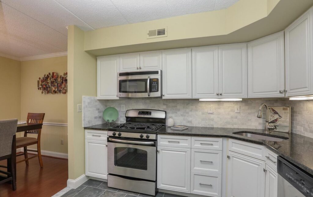 The Quarters is a Condo 55+ Community in Newtown, Pa - Senior Living ...